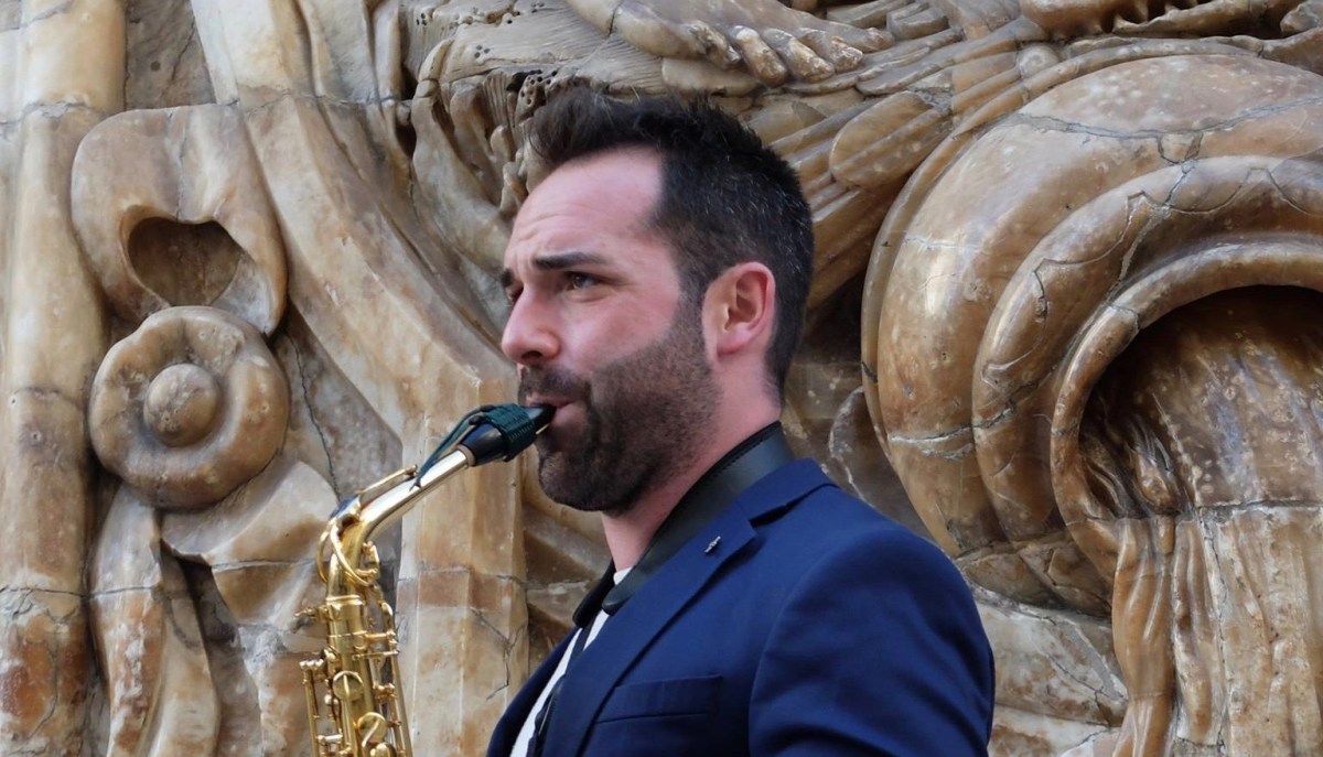 SaxRules.com con Javier Linares Leyva