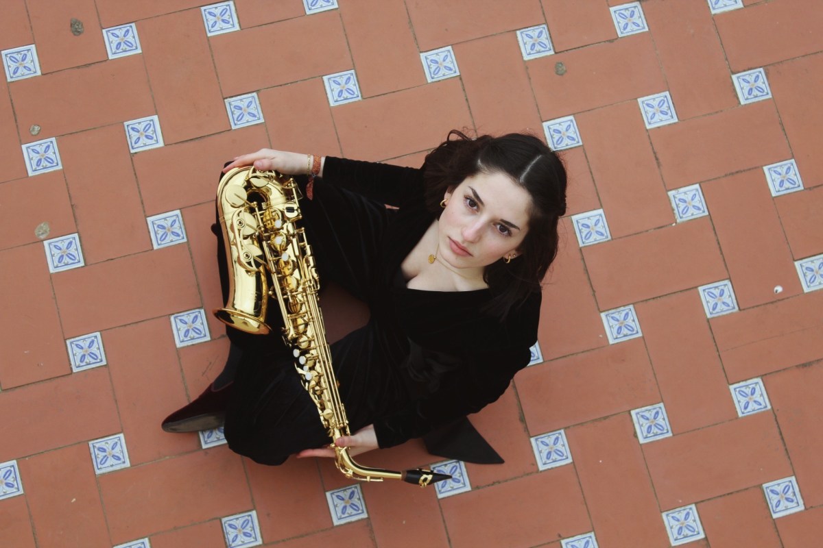 SaxRules.com Paula delgado