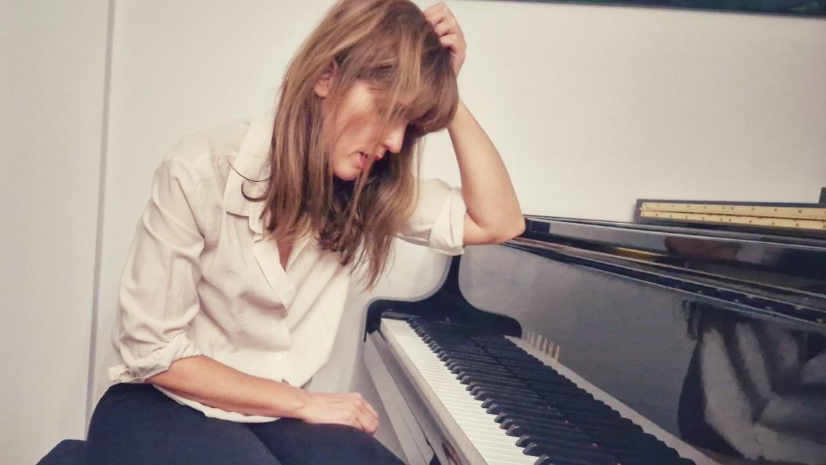 SaxRules.com Paloma Vera